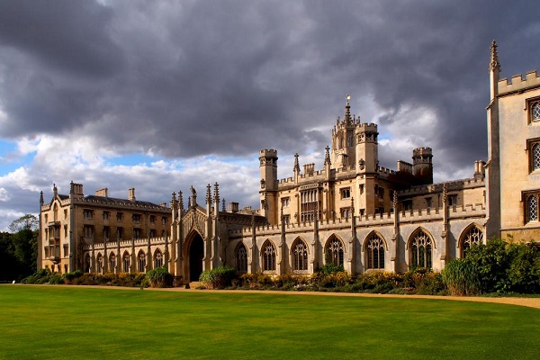 University of Cambridge MBA Fees 2025: Costs & ROI