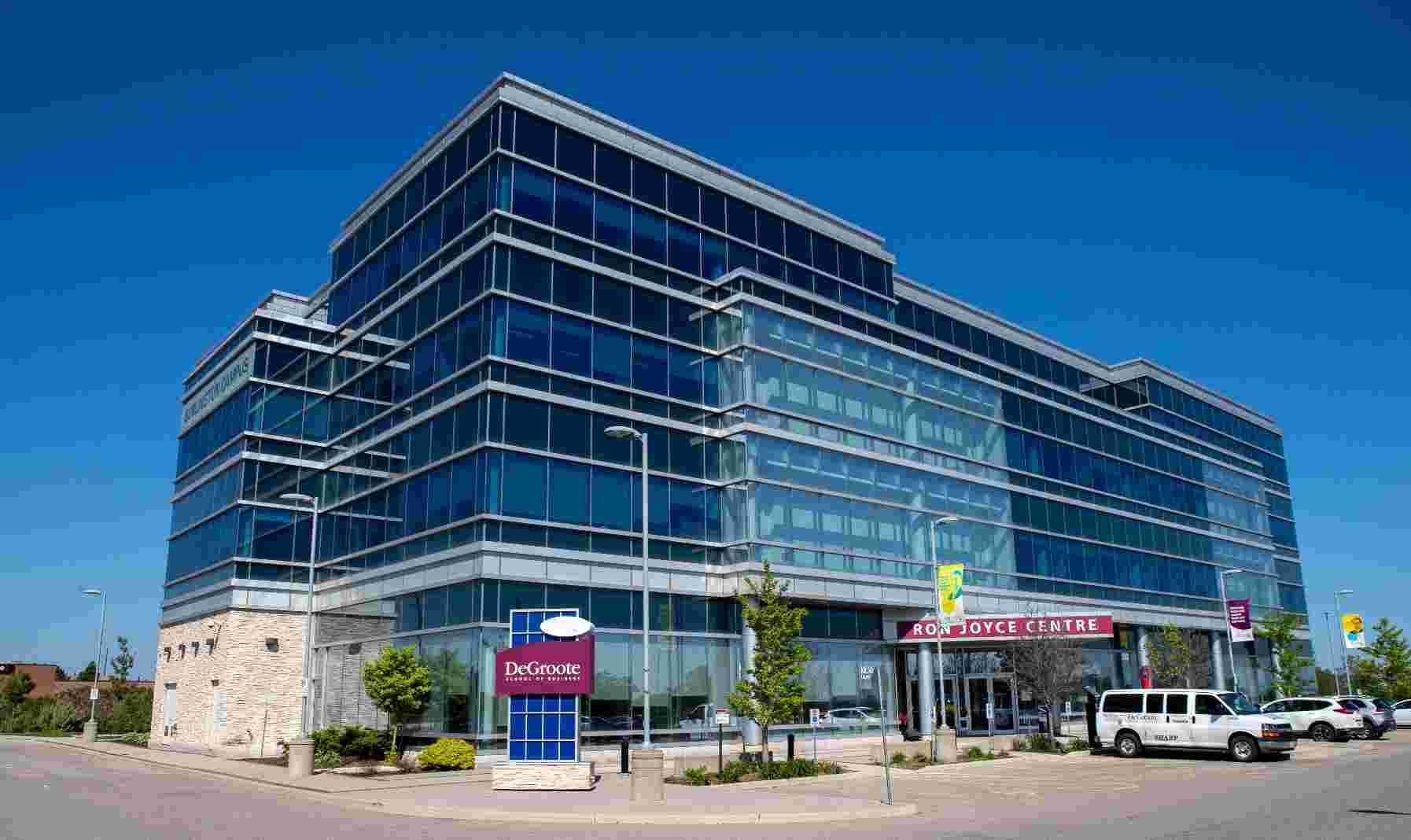 McMaster MBA | Class Profile, Fees, Career & Application